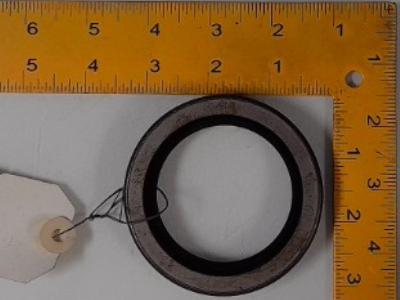 G13801 Seal made to fit CASE | 1 YEAR LTD. WARRANTY | Price: $63.01